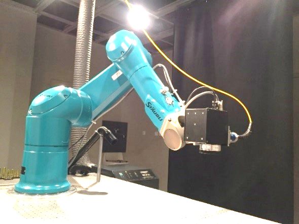 Polishing and Structuring of Metals with Fiber Lasers – Laser Chirp